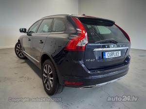 Blue Volvo XC60 2017 in Tallinn, with an engine capacity of 0.00 L and mileage of 326 thousand km for 11999 €, photo 8 on AUTOMOTO.COM.LV