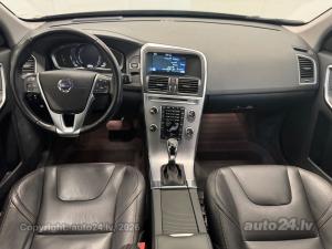 Blue Volvo XC60 2017 in Tallinn, with an engine capacity of 0.00 L and mileage of 326 thousand km for 11999 €, photo 12 on AUTOMOTO.COM.LV