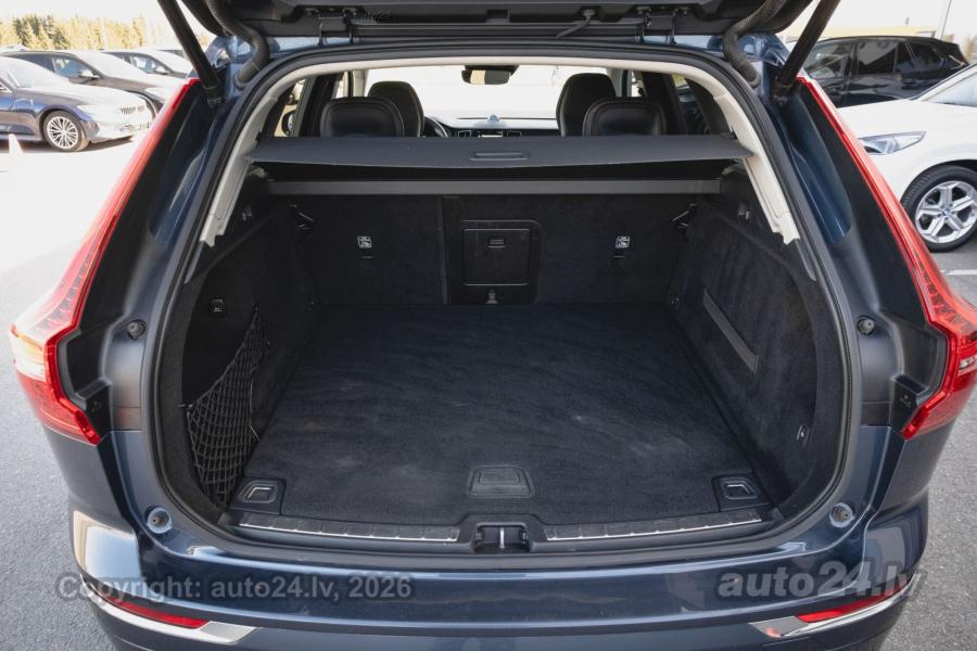 Zils Volvo XC60 2018 Tartu, ar dzinēja tilpumu 2.00 L un nobraukumu 132 tūkst. km par 30900 €, foto 27 vietnē AUTOMOTO.COM.LV