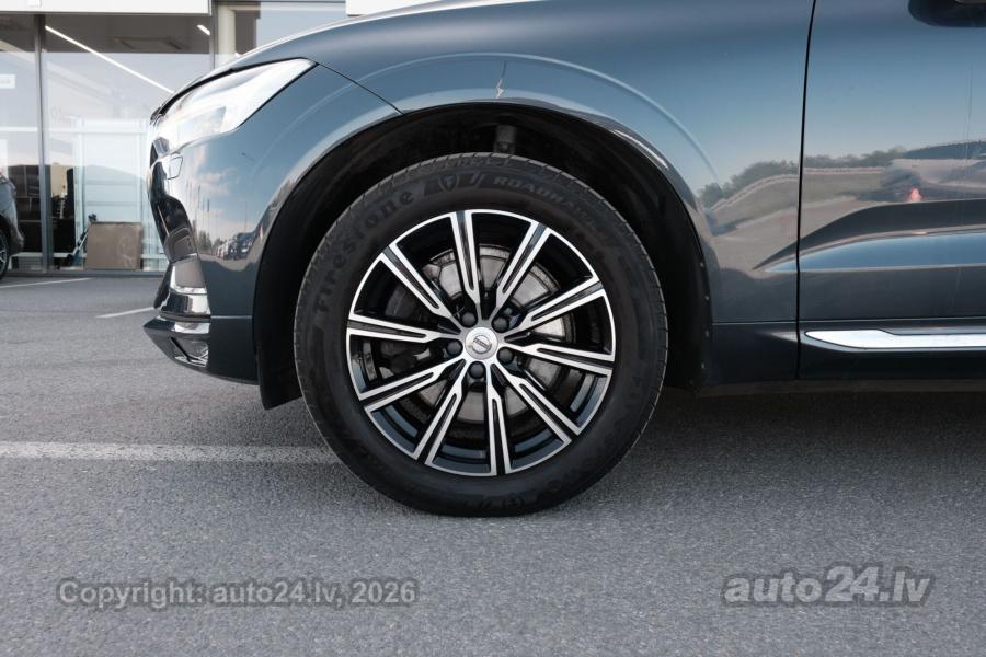 Zils Volvo XC60 2018 Tartu, ar dzinēja tilpumu 2.00 L un nobraukumu 132 tūkst. km par 30900 €, foto 28 vietnē AUTOMOTO.COM.LV
