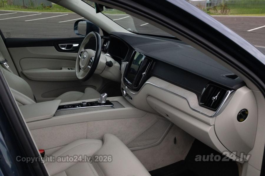 Zils Volvo XC60 2018 Tartu, ar dzinēja tilpumu 2.00 L un nobraukumu 221 tūkst. km par 24499 €, foto 11 vietnē AUTOMOTO.COM.LV