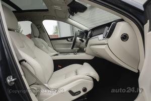 Zils Volvo XC60 2022 Jelgava, ar dzinēja tilpumu 2.00 L un nobraukumu 140 tūkst. km par 33254 €, foto 12 vietnē AUTOMOTO.COM.LV