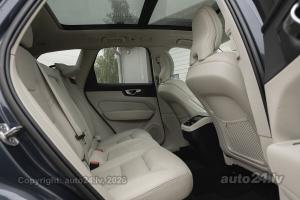 Zils Volvo XC60 2022 Jelgava, ar dzinēja tilpumu 2.00 L un nobraukumu 140 tūkst. km par 33254 €, foto 13 vietnē AUTOMOTO.COM.LV