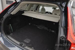 Zils Volvo XC60 2022 Jelgava, ar dzinēja tilpumu 2.00 L un nobraukumu 140 tūkst. km par 33254 €, foto 15 vietnē AUTOMOTO.COM.LV