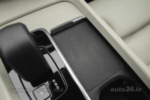 Zils Volvo XC60 2022 Jelgava, ar dzinēja tilpumu 2.00 L un nobraukumu 140 tūkst. km par 33254 €, foto 25 vietnē AUTOMOTO.COM.LV