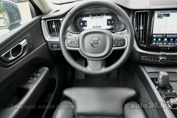 Blue Volvo XC60 2022 in Tallinn, with an engine capacity of 2.00 L and mileage of 130 thousand km for 32900 €, photo 7 on AUTOMOTO.COM.LV