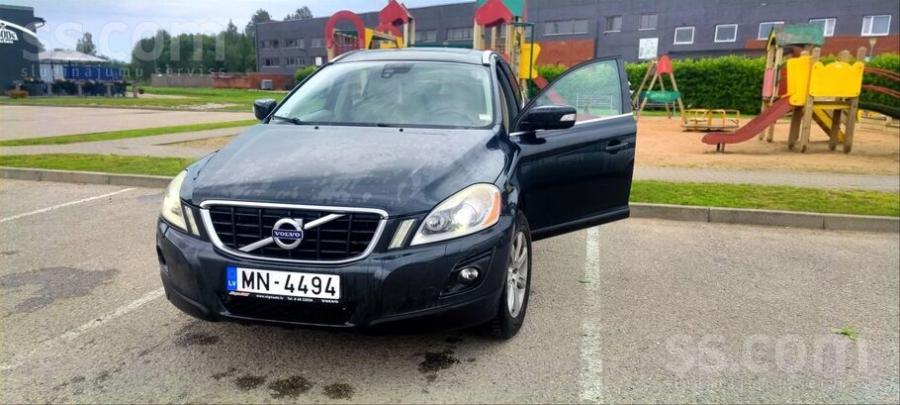 Brūns Volvo XC60 2008 Rīga, ar dzinēja tilpumu 2.40 L un nobraukumu 0 tūkst. km par 6750 €, foto 1 vietnē AUTOMOTO.COM.LV