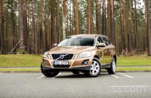 Brūns Volvo XC60 2008 Rīga, ar dzinēja tilpumu 2.40 L un nobraukumu 266 tūkst. km par 7490 €, foto  vietnē AUTOMOTO.COM.LV