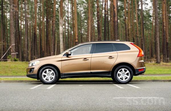Brūns Volvo XC60 2008 Rīga, ar dzinēja tilpumu 2.40 L un nobraukumu 266 tūkst. km par 7490 €, foto 5 vietnē AUTOMOTO.COM.LV