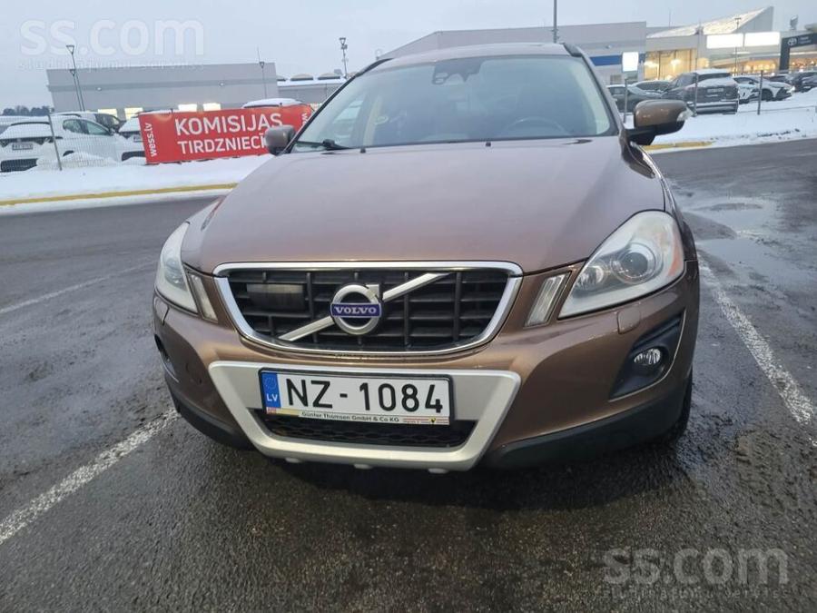 Brūns Volvo XC60 2008 Rīga, ar dzinēja tilpumu 2.40 L un nobraukumu 265 tūkst. km par 9500 €, foto 4 vietnē AUTOMOTO.COM.LV