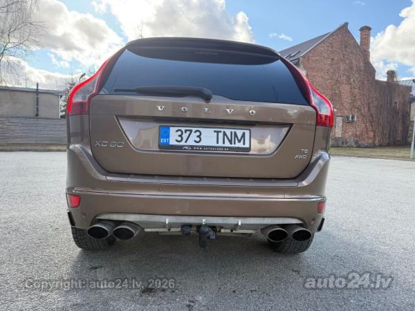 Brown Volvo XC60 2008 in Tartu, with an engine capacity of 3.00 L and mileage of 263 thousand km for 7500 €, photo 8 on AUTOMOTO.COM.LV