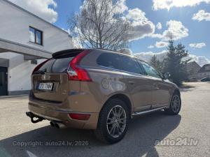 Brown Volvo XC60 2008 in Tartu, with an engine capacity of 3.00 L and mileage of 263 thousand km for 7500 €, photo 9 on AUTOMOTO.COM.LV