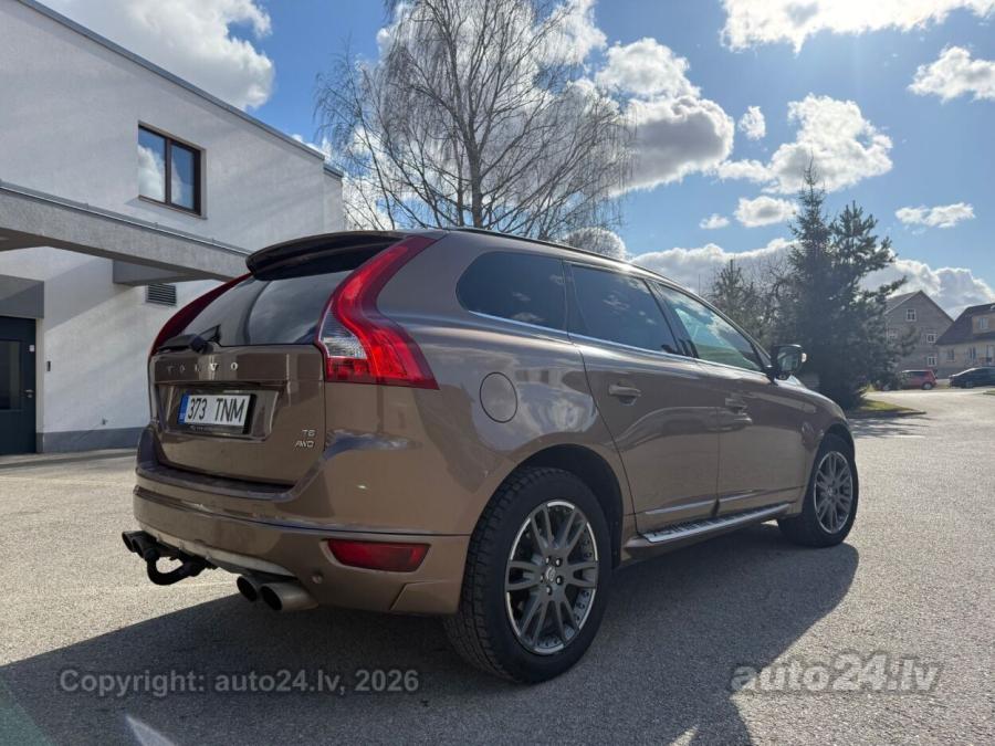 Brown Volvo XC60 2008 in Tartu, with an engine capacity of 3.00 L and mileage of 263 thousand km for 7500 €, photo 9 on AUTOMOTO.COM.LV