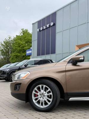Brūns Volvo XC60 2008 Klaipėda, ar dzinēja tilpumu 2.40 L un nobraukumu 315 tūkst. km par 6300 €, foto 14 vietnē AUTOMOTO.COM.LV