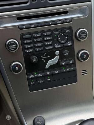 Brūns Volvo XC60 2008 Klaipėda, ar dzinēja tilpumu 2.40 L un nobraukumu 315 tūkst. km par 6300 €, foto 21 vietnē AUTOMOTO.COM.LV