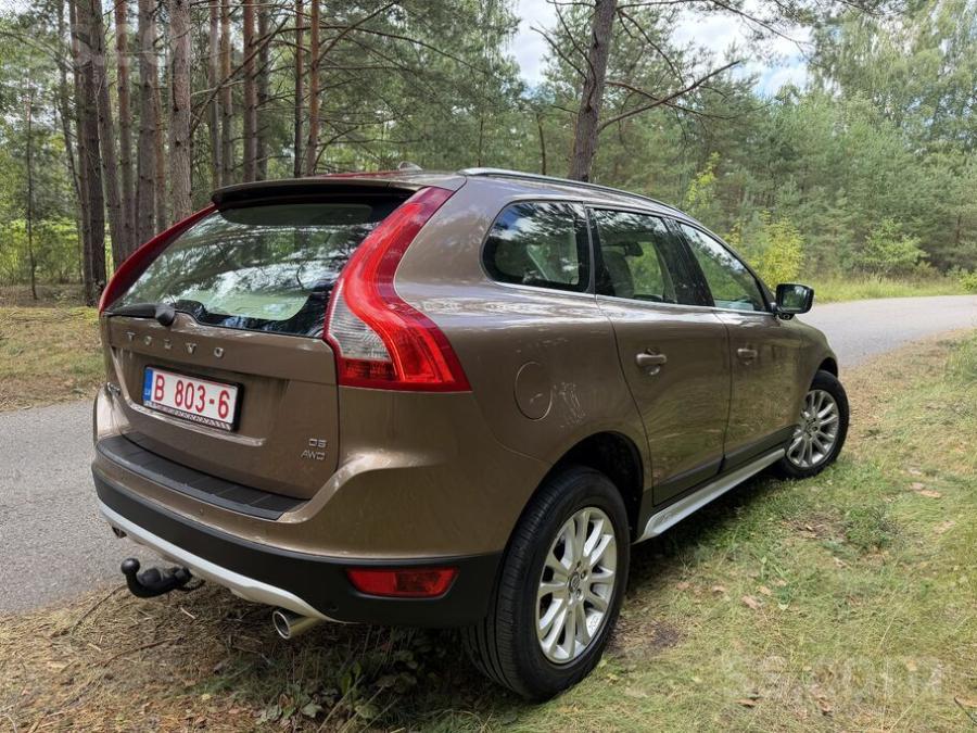 Brūns Volvo XC60 2008 Daugavpils, ar dzinēja tilpumu 2.40 L un nobraukumu 0 tūkst. km par 6990 €, foto 8 vietnē AUTOMOTO.COM.LV