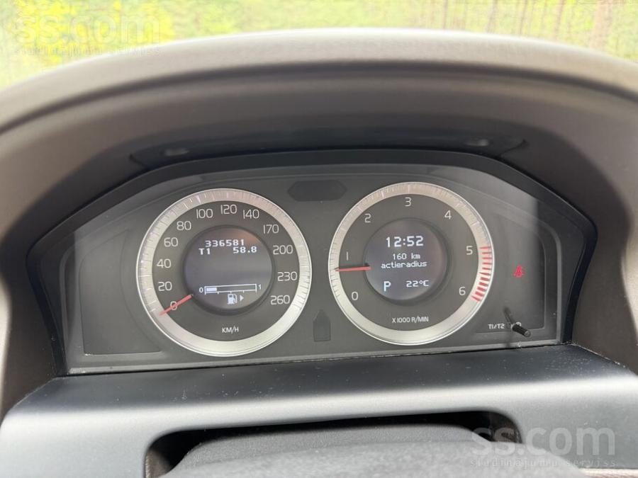 Brūns Volvo XC60 2008 Daugavpils, ar dzinēja tilpumu 2.40 L un nobraukumu 0 tūkst. km par 6990 €, foto 25 vietnē AUTOMOTO.COM.LV