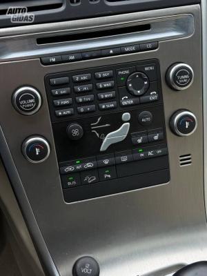 Brūns Volvo XC60 2008 Klaipėda, ar dzinēja tilpumu 2.40 L un nobraukumu 315 tūkst. km par 6350 €, foto 21 vietnē AUTOMOTO.COM.LV