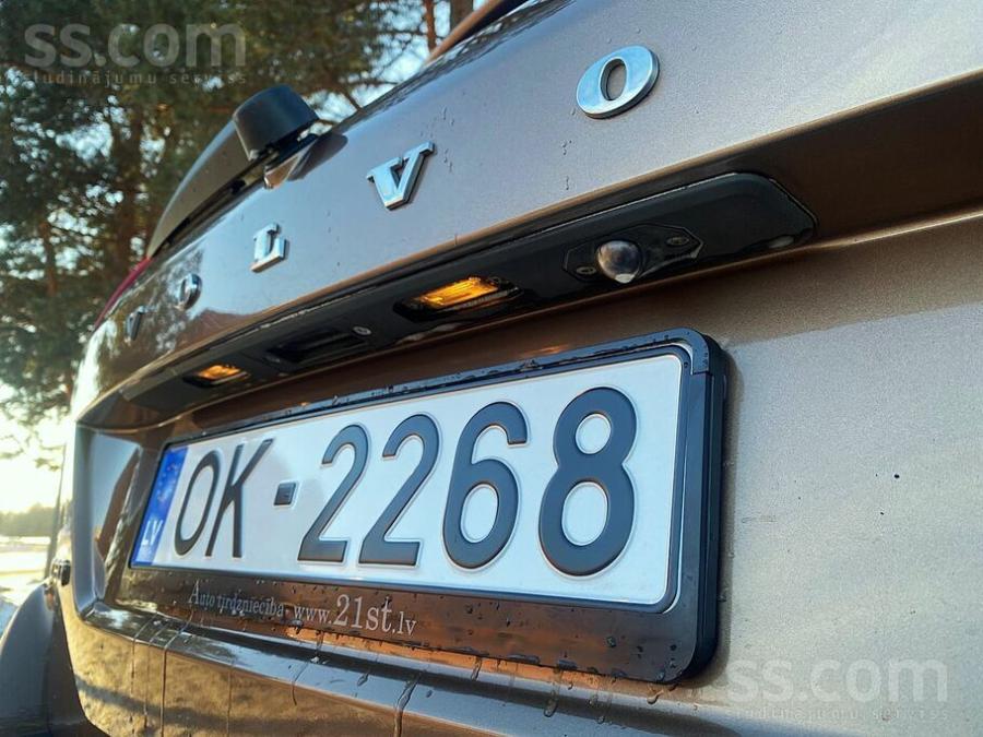 Brūns Volvo XC60 2009 Cēsis, ar dzinēja tilpumu 2.40 L un nobraukumu 319 tūkst. km par 8750 €, foto 22 vietnē AUTOMOTO.COM.LV