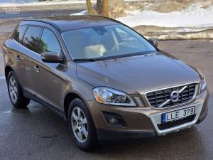 Brown Volvo XC60 2009 in Siauliai, with an engine capacity of 2.40 L and mileage of 380 thousand km for 6200 €, photo  on AUTOMOTO.COM.LV