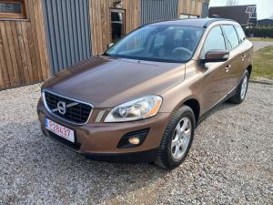 Brown Volvo XC60 2009 in Raseiniai, with an engine capacity of 2.40 L and mileage of 235 thousand km for 6650 €, photo  on AUTOMOTO.COM.LV
