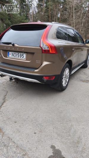 Brūns Volvo XC60 2009 Mažeikiai, ar dzinēja tilpumu 2.40 L un nobraukumu 323 tūkst. km par 6900 €, foto 4 vietnē AUTOMOTO.COM.LV