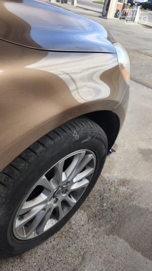 Brūns Volvo XC60 2009 Mažeikiai, ar dzinēja tilpumu 2.40 L un nobraukumu 323 tūkst. km par 6900 €, foto 8 vietnē AUTOMOTO.COM.LV