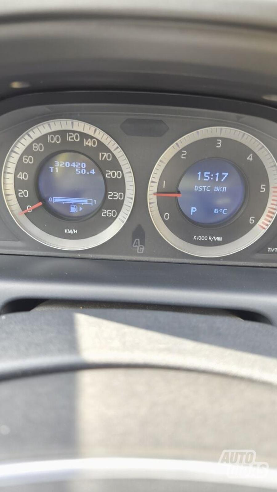 Brūns Volvo XC60 2009 Mažeikiai, ar dzinēja tilpumu 2.40 L un nobraukumu 323 tūkst. km par 6900 €, foto 14 vietnē AUTOMOTO.COM.LV