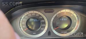 Brūns Volvo XC60 2009 Valmiera, ar dzinēja tilpumu 2.40 L un nobraukumu 339 tūkst. km par 5200 €, foto 10 vietnē AUTOMOTO.COM.LV