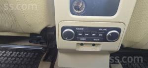 Brūns Volvo XC60 2009 Valmiera, ar dzinēja tilpumu 2.40 L un nobraukumu 339 tūkst. km par 5200 €, foto 13 vietnē AUTOMOTO.COM.LV