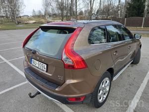 Brūns Volvo XC60 2009 Rīga, ar dzinēja tilpumu 2.40 L un nobraukumu 309 tūkst. km par 7700 €, foto 10 vietnē AUTOMOTO.COM.LV
