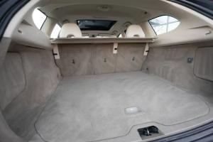 Brown Volvo XC60 2009 in Jelgava, with an engine capacity of 2.40 L and mileage of 284 thousand km for 7990 €, photo 21 on AUTOMOTO.COM.LV