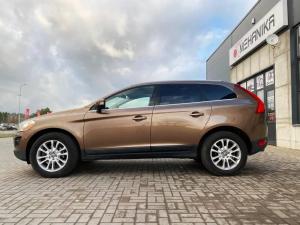 Brūns Volvo XC60 2009 Cēsis, ar dzinēja tilpumu 2.40 L un nobraukumu 319 tūkst. km par 7899 €, foto 12 vietnē AUTOMOTO.COM.LV