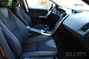 Brūns Volvo XC60 2009 Tukums, ar dzinēja tilpumu 2.40 L un nobraukumu 254 tūkst. km par 7900 €, foto 6 vietnē AUTOMOTO.COM.LV