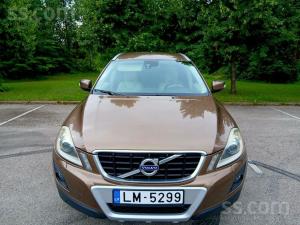 Brown Volvo XC60 2009 in Liepaja, with an engine capacity of 2.40 L and mileage of 274 thousand km for 7500 €, photo  on AUTOMOTO.COM.LV