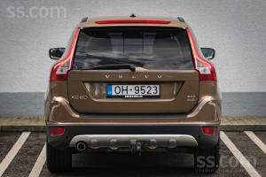 Brūns Volvo XC60 2009 Rīga, ar dzinēja tilpumu 2.40 L un nobraukumu 288 tūkst. km par 5500 €, foto 6 vietnē AUTOMOTO.COM.LV