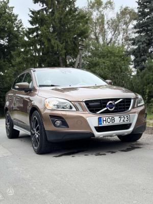 Brūns Volvo XC60 2009 Klaipėda, ar dzinēja tilpumu 2.95 L un nobraukumu 207 tūkst. km par 8100 €, foto  vietnē AUTOMOTO.COM.LV