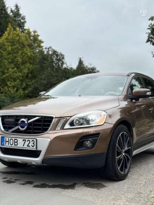 Brūns Volvo XC60 2009 Klaipėda, ar dzinēja tilpumu 2.95 L un nobraukumu 207 tūkst. km par 8100 €, foto 3 vietnē AUTOMOTO.COM.LV
