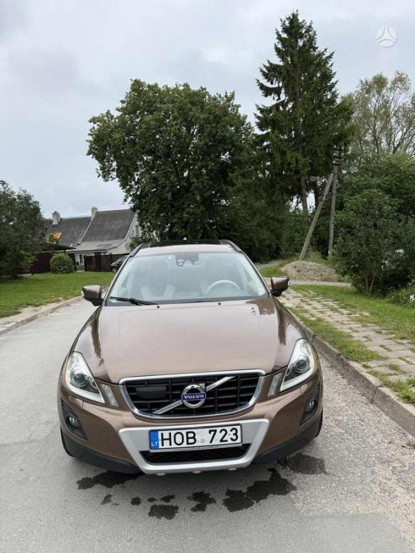 Brūns Volvo XC60 2009 Klaipėda, ar dzinēja tilpumu 2.95 L un nobraukumu 207 tūkst. km par 8100 €, foto 8 vietnē AUTOMOTO.COM.LV