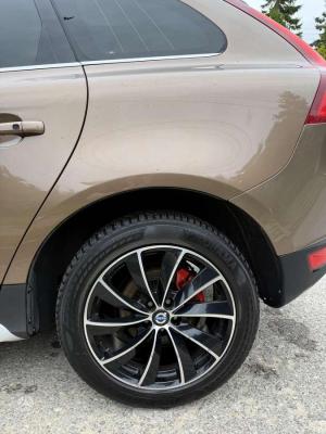 Brūns Volvo XC60 2009 Klaipėda, ar dzinēja tilpumu 2.95 L un nobraukumu 207 tūkst. km par 8100 €, foto 14 vietnē AUTOMOTO.COM.LV