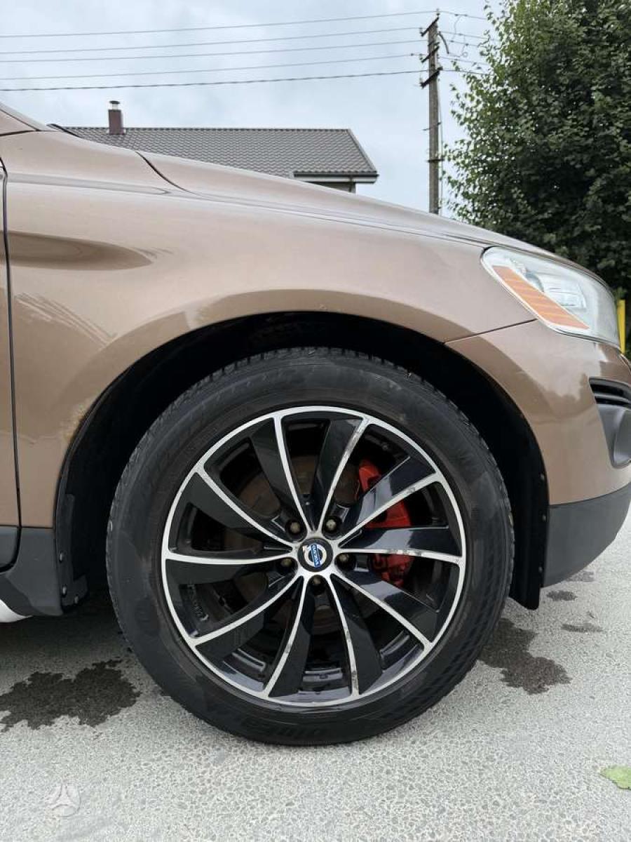 Brūns Volvo XC60 2009 Klaipėda, ar dzinēja tilpumu 2.95 L un nobraukumu 207 tūkst. km par 8100 €, foto 16 vietnē AUTOMOTO.COM.LV