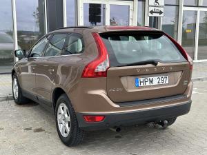 Brūns Volvo XC60 2009 Viļņa, ar dzinēja tilpumu 2.40 L un nobraukumu 323 tūkst. km par 6700 €, foto 7 vietnē AUTOMOTO.COM.LV