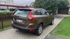 Brown Volvo XC60 2009 in Kaunas, with an engine capacity of 2.40 L and mileage of 275 thousand km for 5900 €, photo 5 on AUTOMOTO.COM.LV