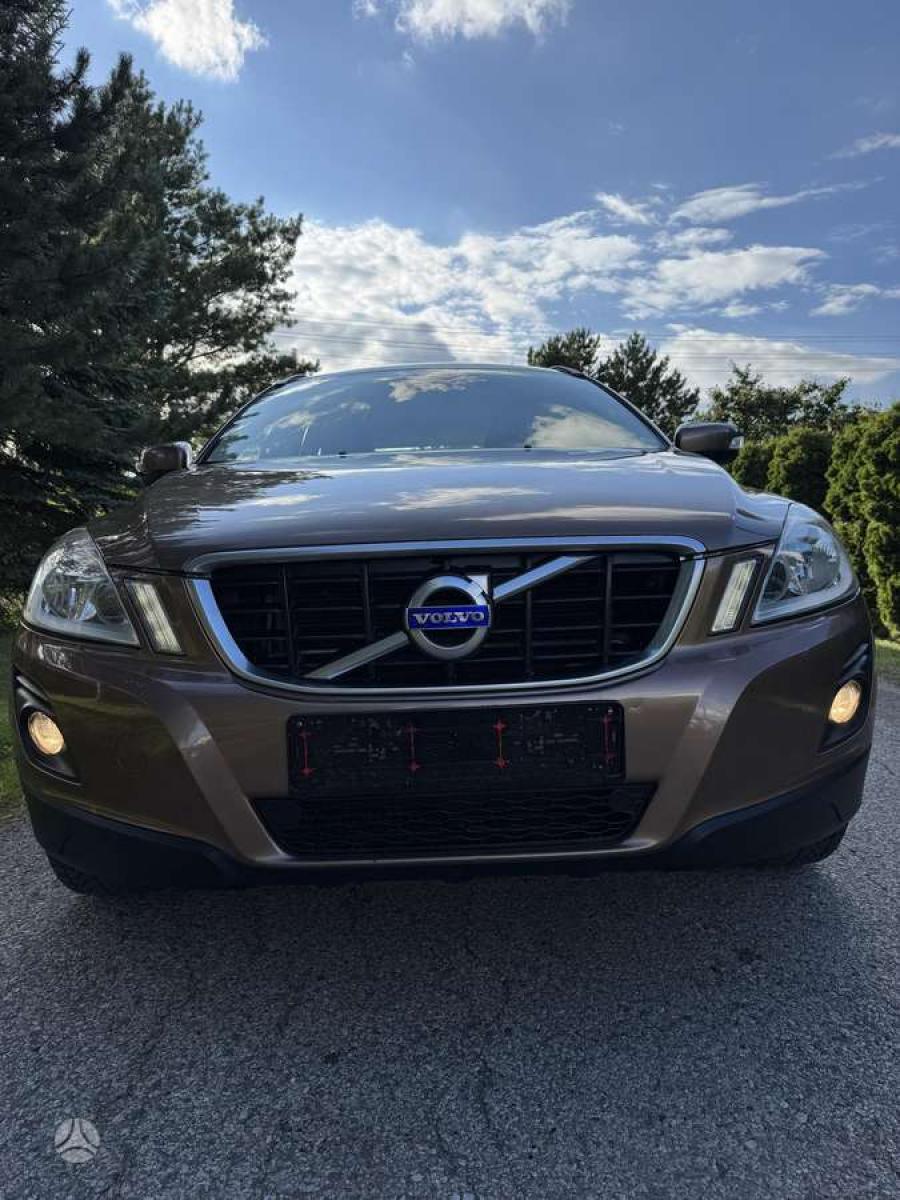 Brūns Volvo XC60 2009 Alīta, ar dzinēja tilpumu 2.40 L un nobraukumu 263 tūkst. km par 5900 €, foto 4 vietnē AUTOMOTO.COM.LV