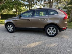 Brūns Volvo XC60 2009 Alīta, ar dzinēja tilpumu 2.40 L un nobraukumu 263 tūkst. km par 5900 €, foto 9 vietnē AUTOMOTO.COM.LV
