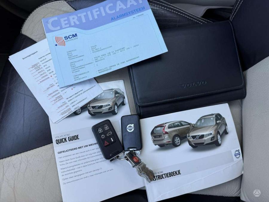 Brūns Volvo XC60 2009 Alīta, ar dzinēja tilpumu 2.40 L un nobraukumu 263 tūkst. km par 5900 €, foto 25 vietnē AUTOMOTO.COM.LV
