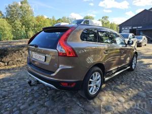 Brūns Volvo XC60 2009 Cēsis, ar dzinēja tilpumu 2.40 L un nobraukumu 330 tūkst. km par 8250 €, foto 6 vietnē AUTOMOTO.COM.LV
