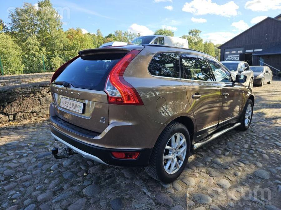 Brūns Volvo XC60 2009 Cēsis, ar dzinēja tilpumu 2.40 L un nobraukumu 330 tūkst. km par 8250 €, foto 6 vietnē AUTOMOTO.COM.LV