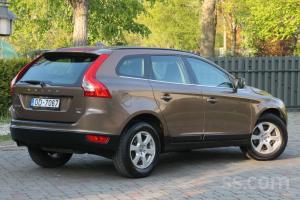 Brūns Volvo XC60 2010 Rīga, ar dzinēja tilpumu 2.40 L un nobraukumu 0 tūkst. km par 7650 €, foto 5 vietnē AUTOMOTO.COM.LV
