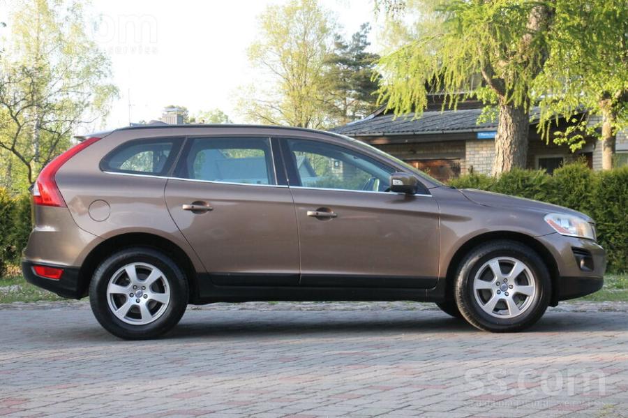 Brūns Volvo XC60 2010 Rīga, ar dzinēja tilpumu 2.40 L un nobraukumu 0 tūkst. km par 7650 €, foto 6 vietnē AUTOMOTO.COM.LV